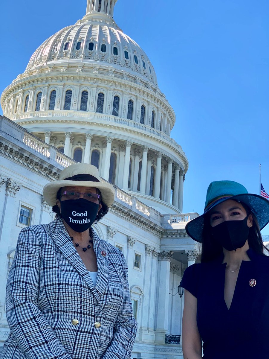 Alexandria Ocasio-Cortez will continue to wear a face mask - CWEB
