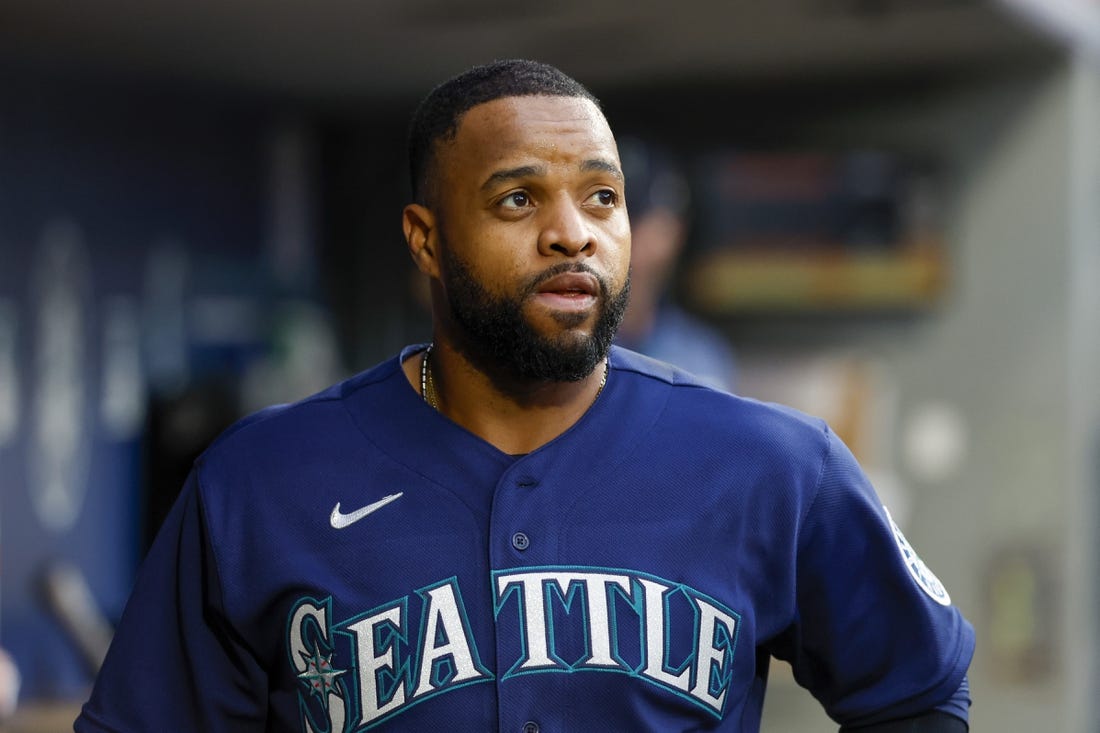 MLB Carlos Santana, Mariners conclude set vs. Orioles - CWEB