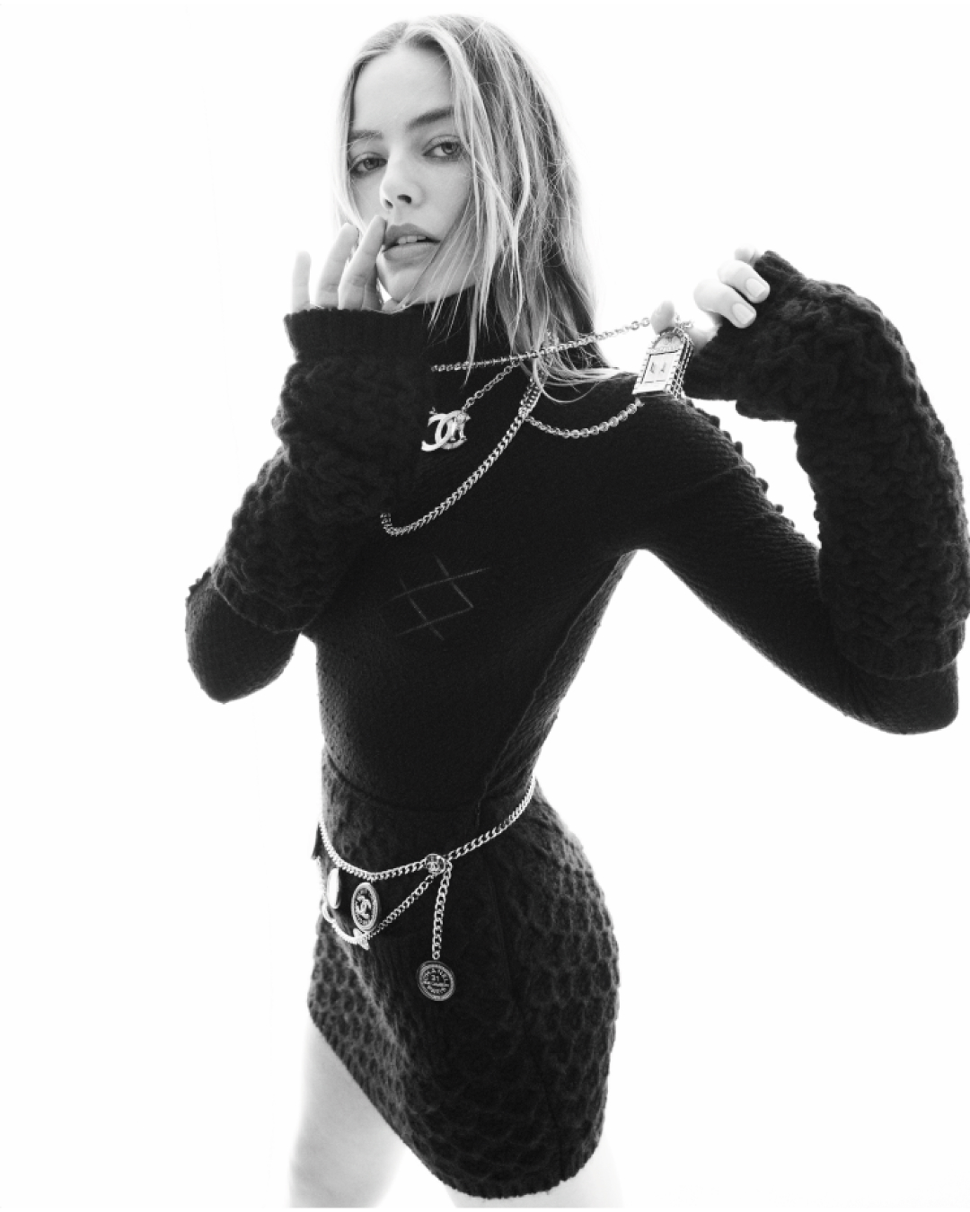 Chanel House Ambassador Celebrity Actress Margot Robbie Featured in ...