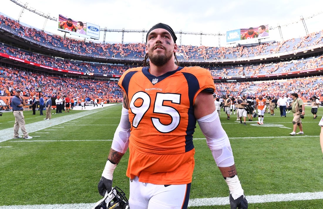 NFL Former Broncos, Ravens DE Derek Wolfe retires - CWEB