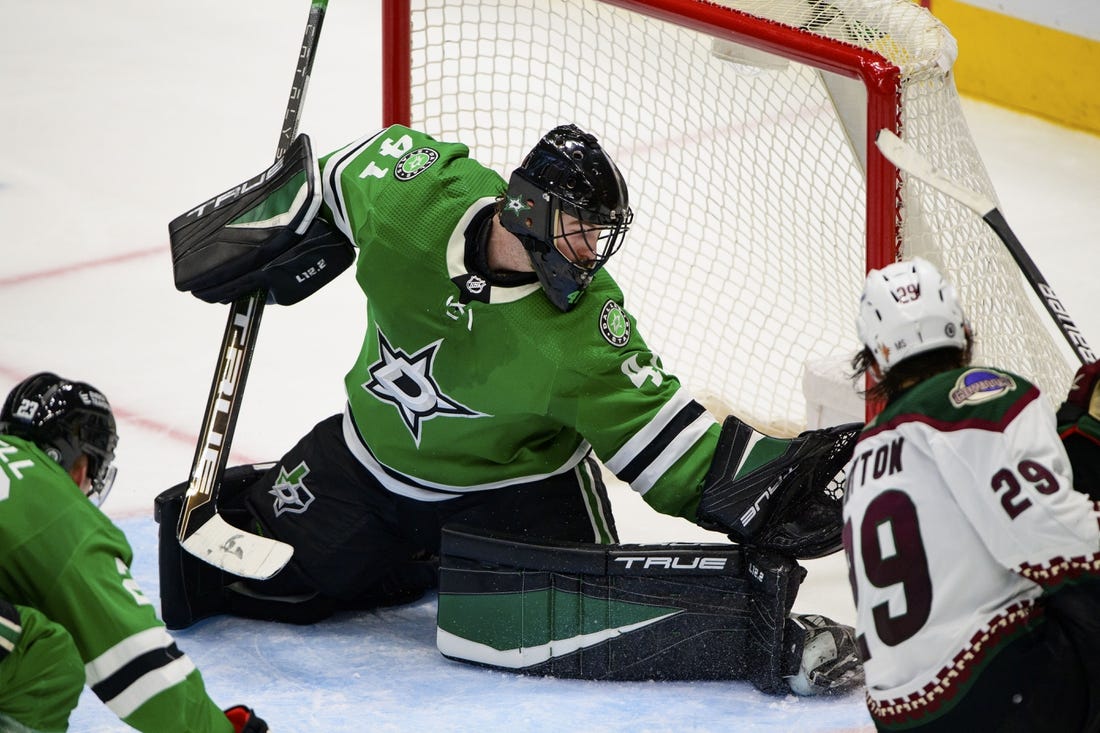NHL Stars sign G Scott Wedgewood to two-year extension - CWEB