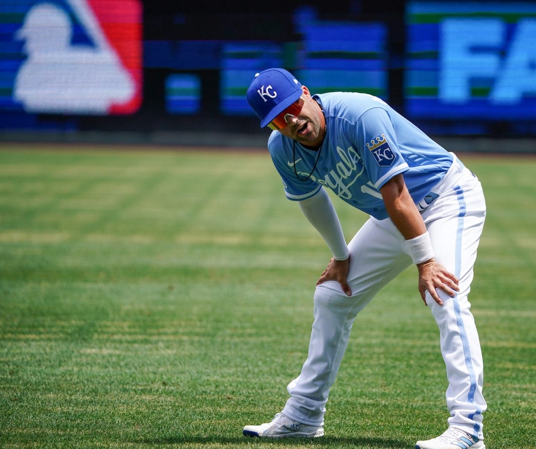 MLB Blue Jays acquire Whit Merrifield, Mitch White - CWEB