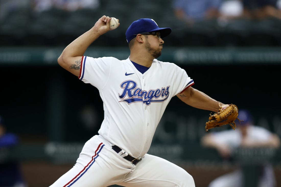 MLB News: Angels, Rangers duke it out for third place in AL West - CWEB