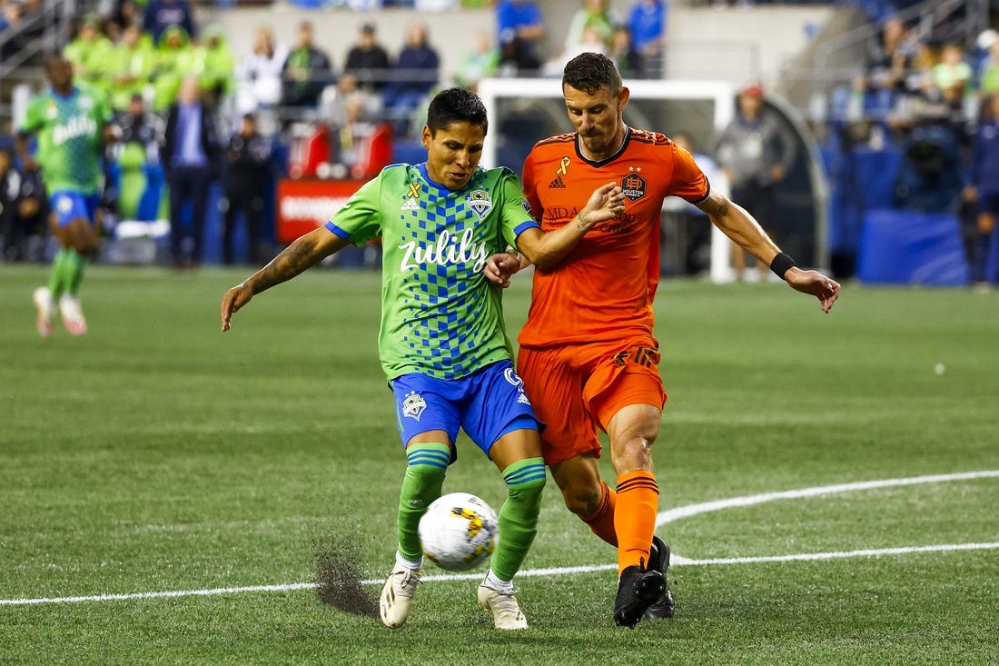 MLS News: Dynamo D Daniel Steres signs contract extension - CWEB