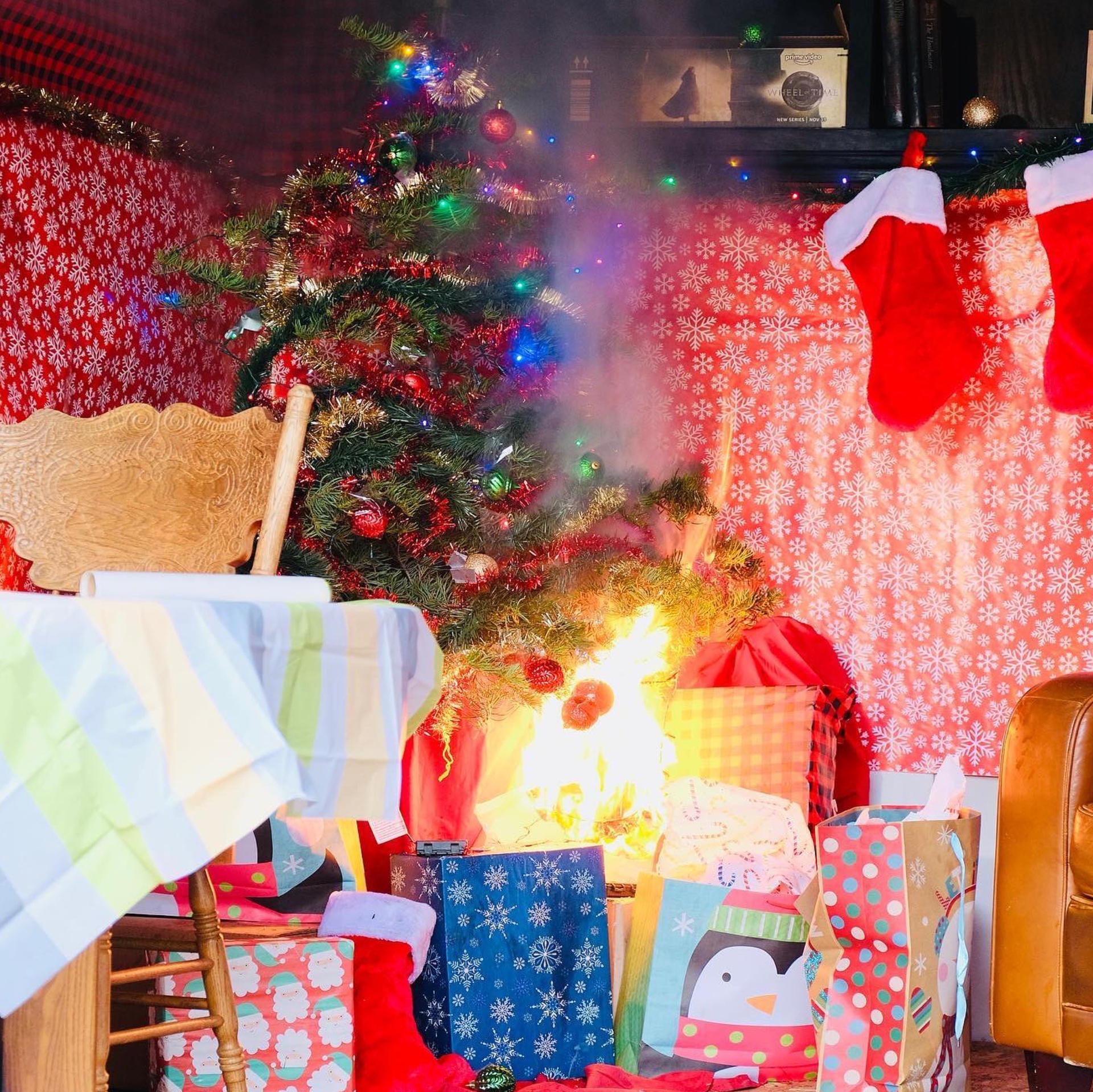 Spark in Artificial Christmas Tree Causes Fire in House, Woman and two ...