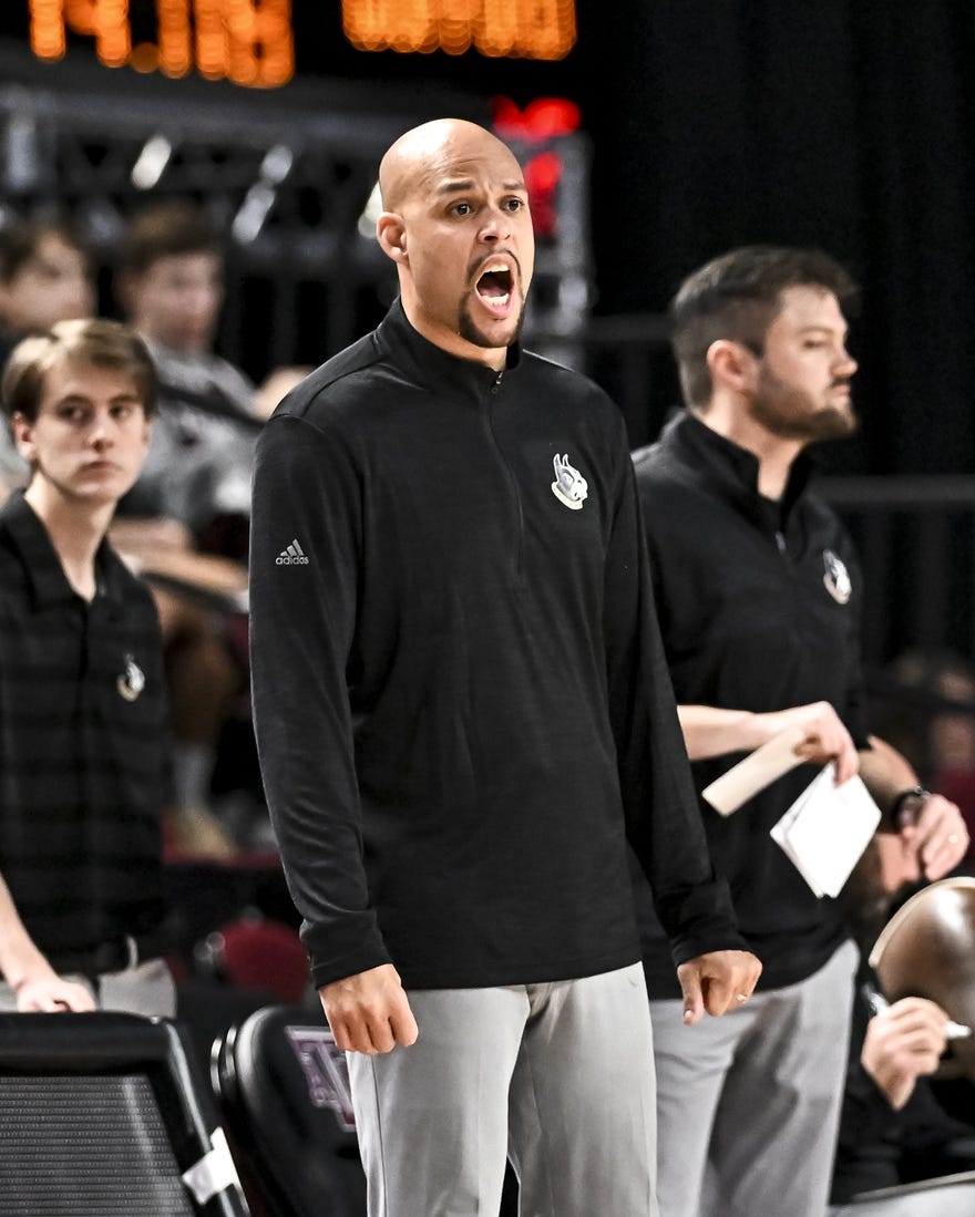 Wofford makes Dwight Perry permanent coach - CWEB