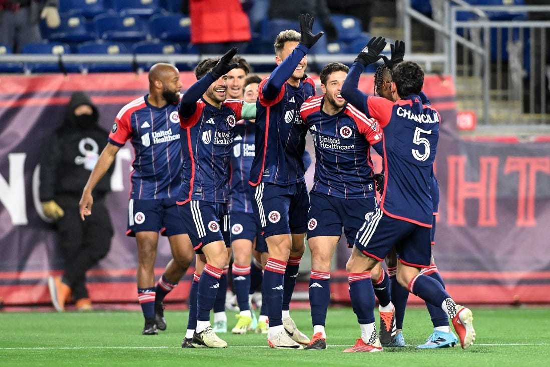 CONCACAF News: CONCACAF Champions Cup: Revs sail past Independiente - CWEB