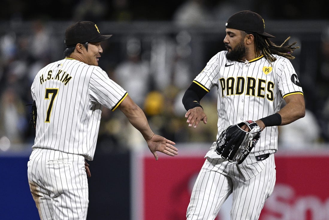 MLB News: MLB roundup: Padres rally from 8-run deficit to beat Cubs - CWEB MLB News: MLB roundup: Padres rally from 8-run deficit to beat Cubs - CWEB